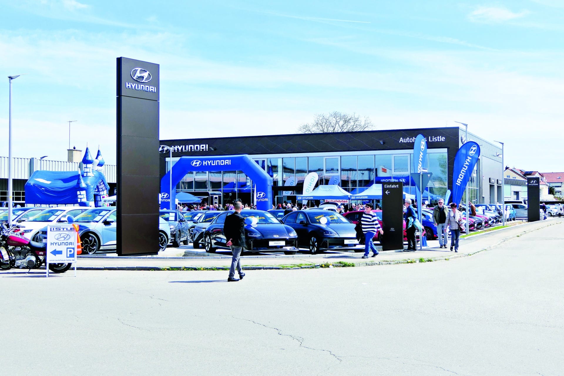 Die Marke Hyundai ist wieder da: Autohaus Listle eröffnet in ...