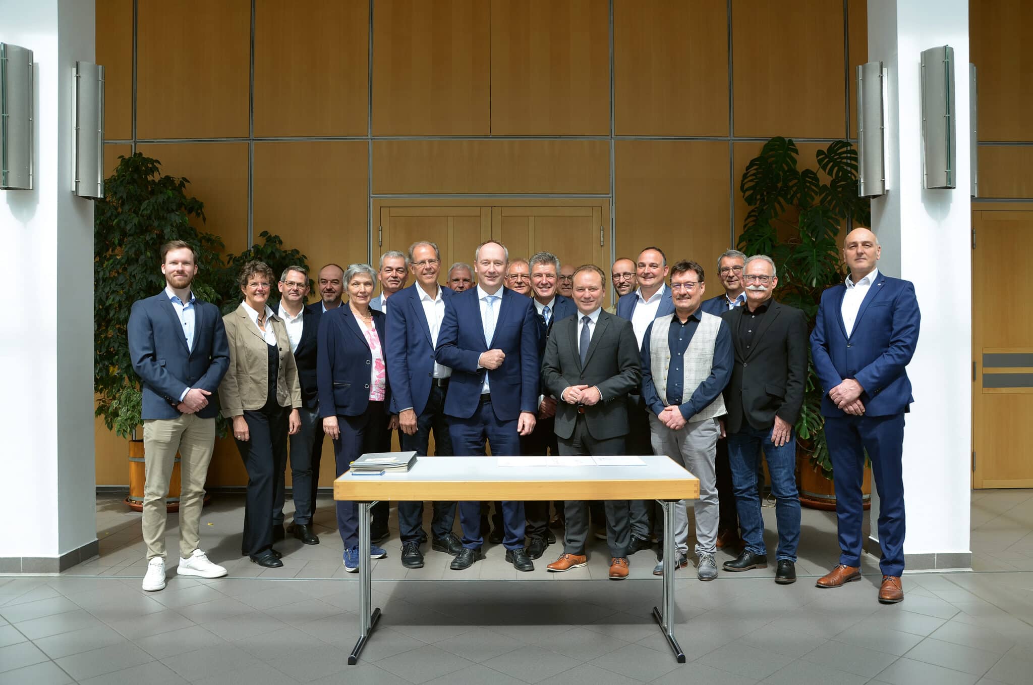 Mit voller Energie - 17 Kommunen gründen Regionalwerk Lech-Wertach ...